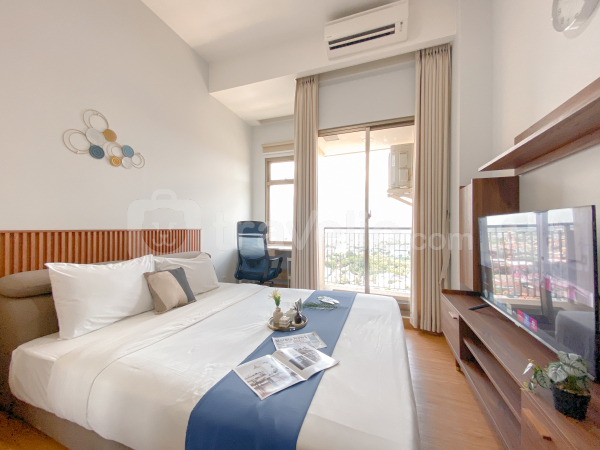 Sewa Apartemen Sakura Garden City - Fabulous Studio Apartment at Sakura ...